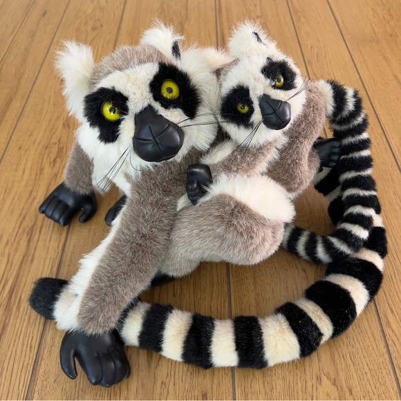 Discovery | Toys | Euc Discovery Channel Lemurs | Poshmark